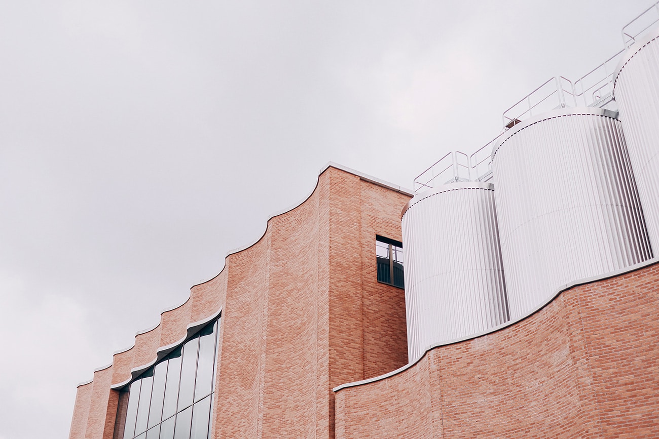 New brewery building symbolizes craft beer tradition